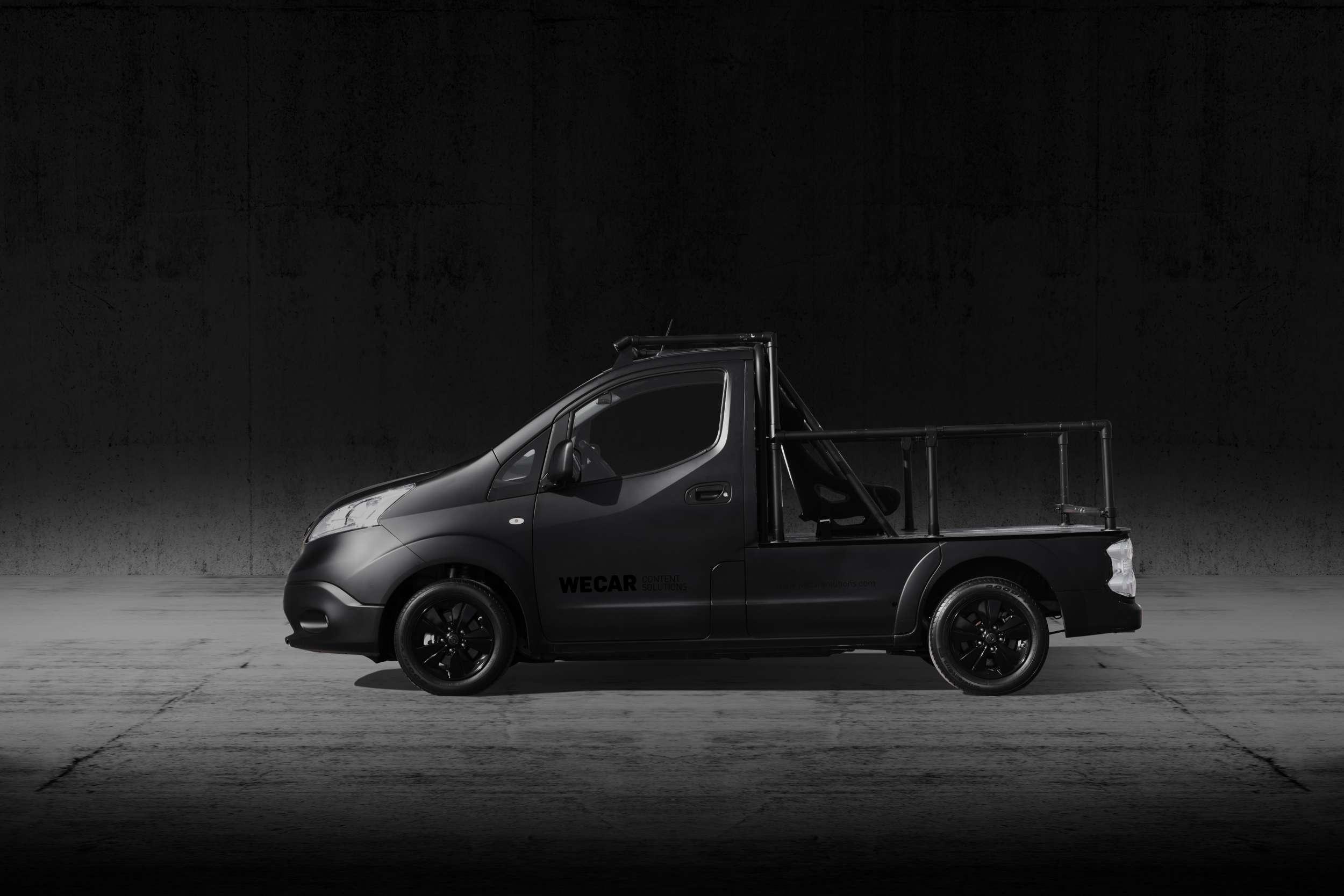 EV Tracking Vehicle | DrivingStudios